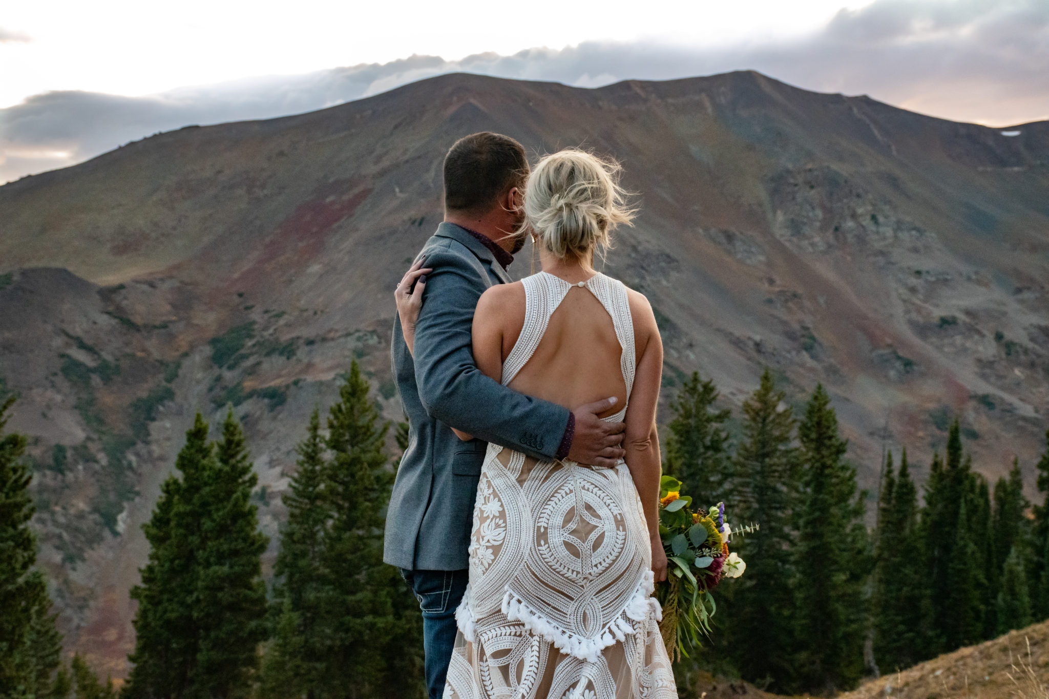 Jessica + Greg Crested Butte Elopement - photographyinthemountains.com