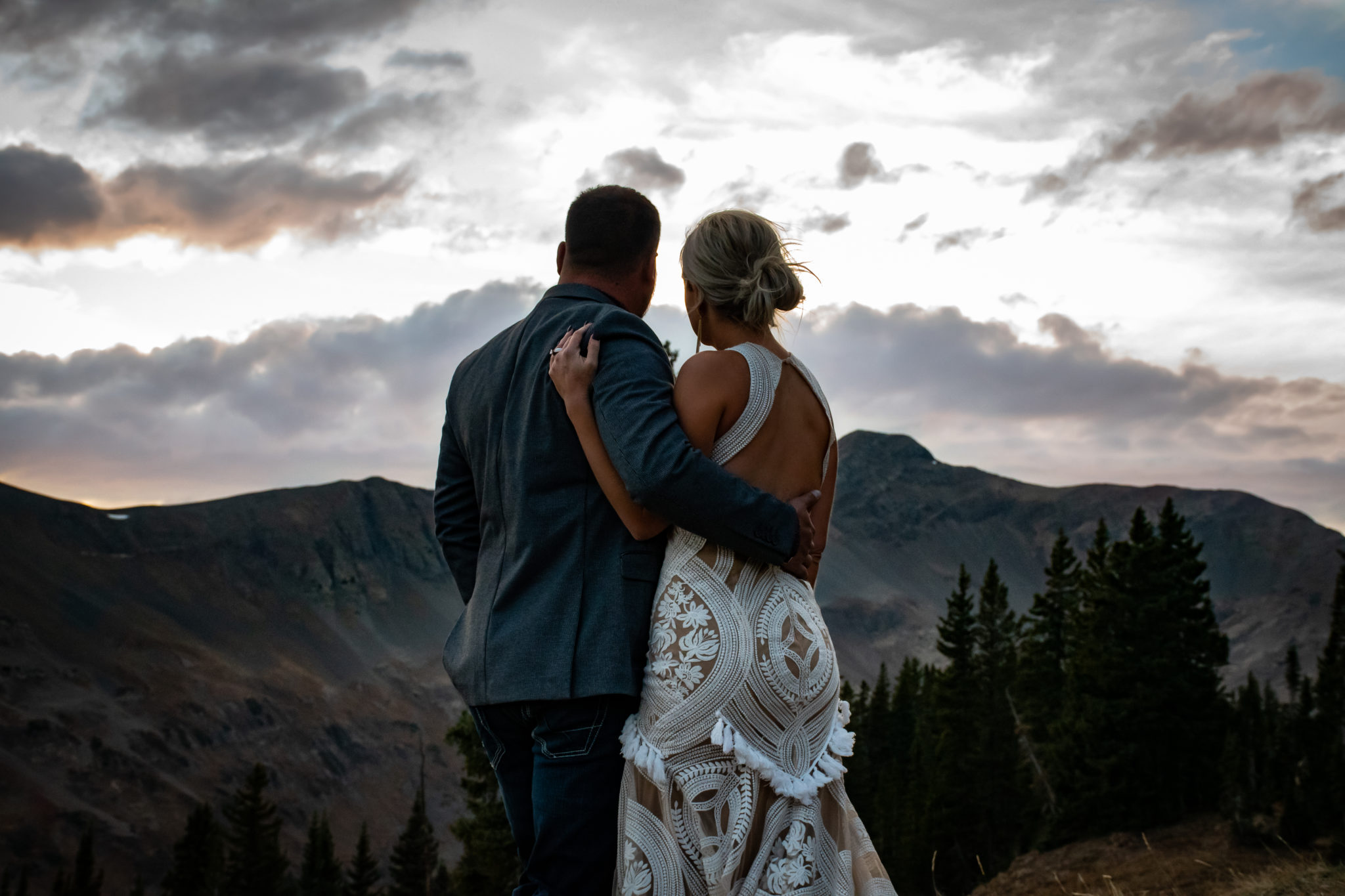 Jessica + Greg Crested Butte Elopement - photographyinthemountains.com